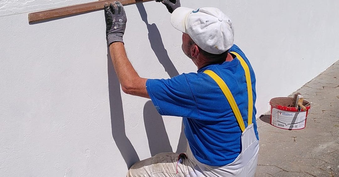 Sockel von St. Remigius in Maring in Eigenleistung renoviert! | Pastoraler Raum Bernkastel-Kues